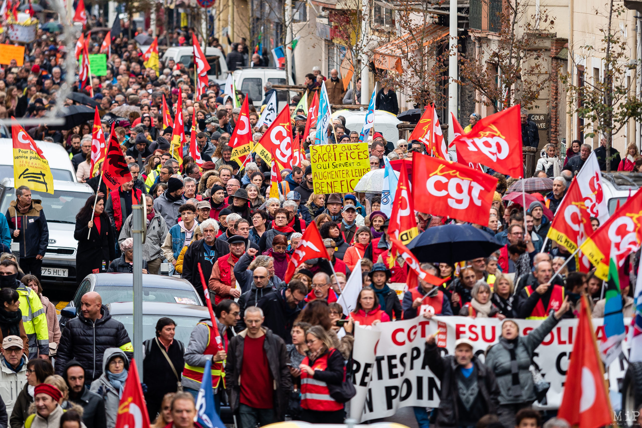 Manifestation du 5 décembre contre la réforme des retraites à Perpignan