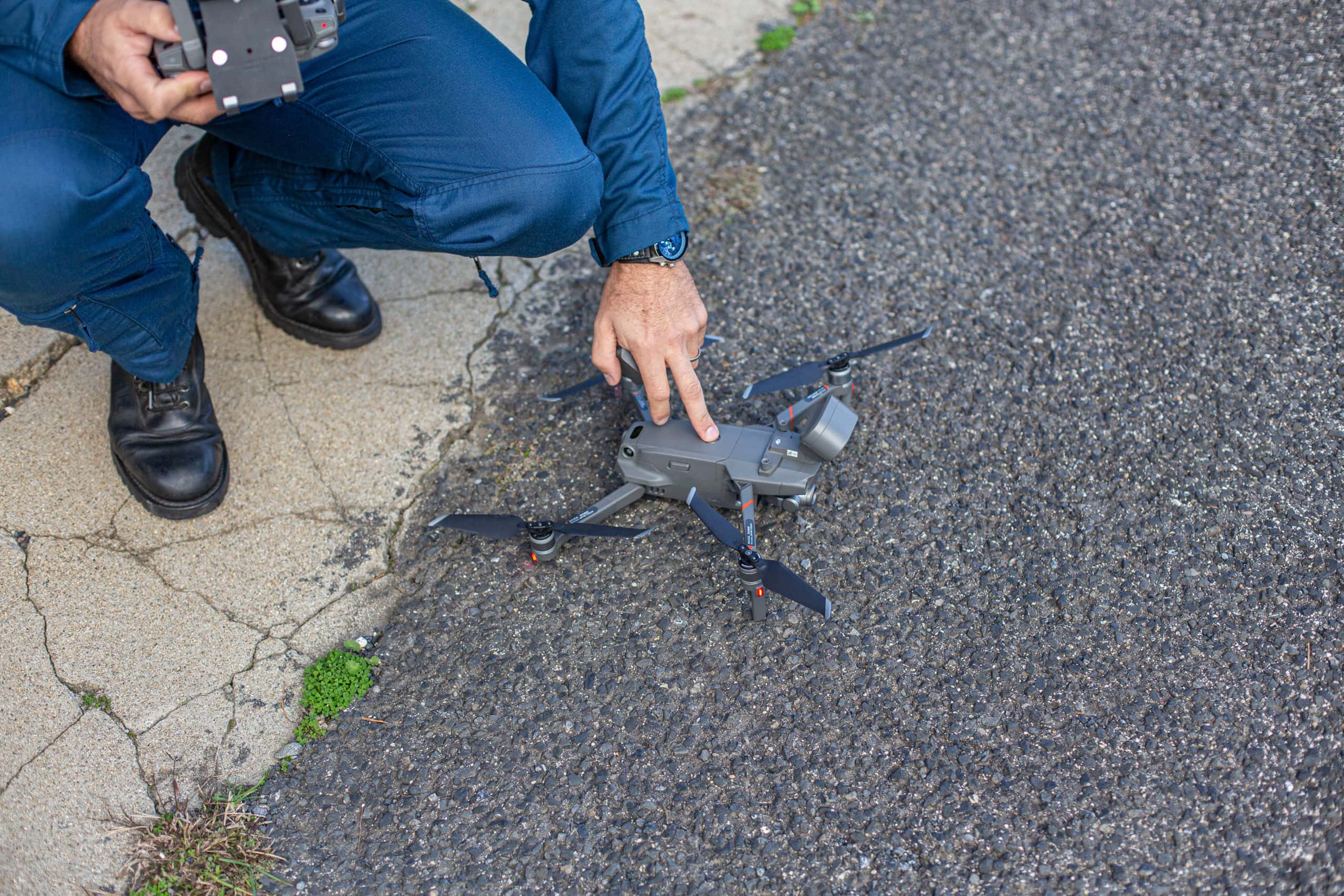 Biométrie, drones, données, réseaux sociaux | Quel futur pour notre ...