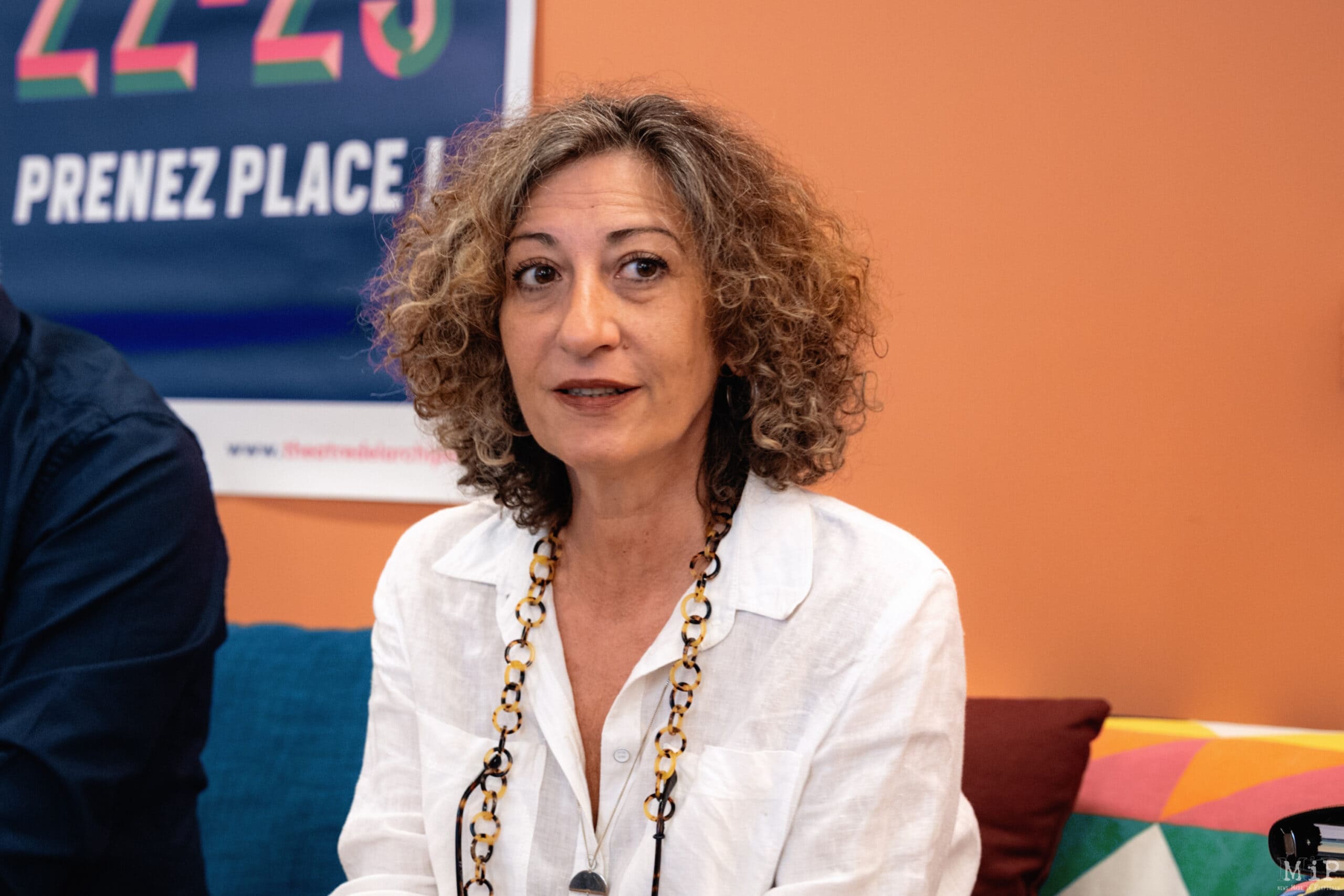 Jackie Surjus-Collet, future directrice du Théâtre de l'Archipel à ...